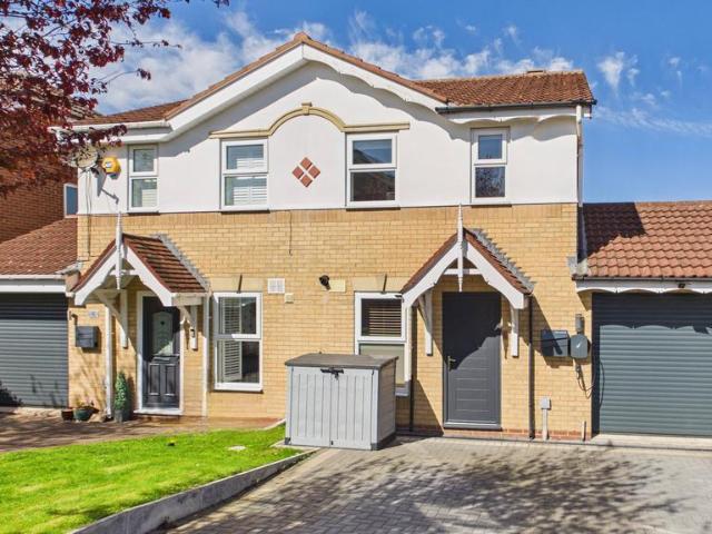 2 bedroom semi detached house for sale