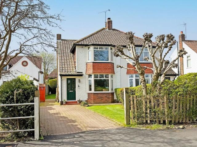 2 bedroom semi detached house for sale