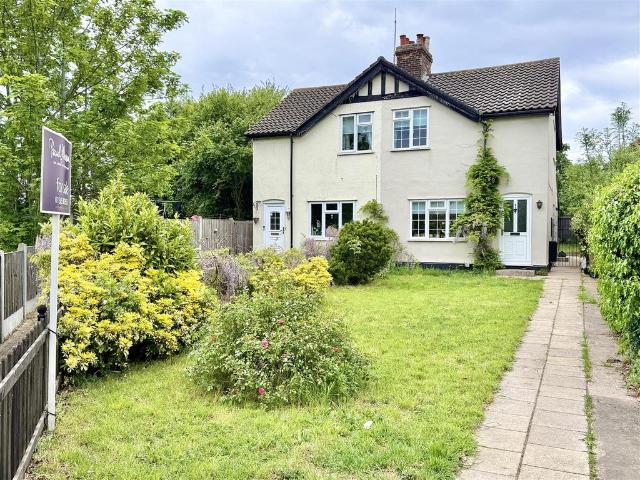 2 bedroom semi detached house for sale