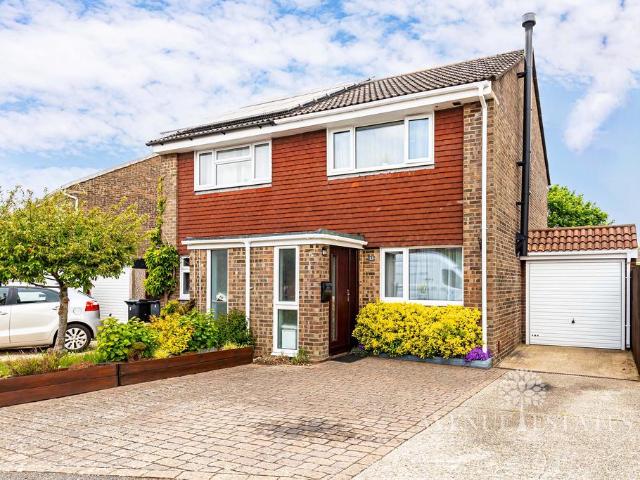 2 bedroom semi detached house for sale