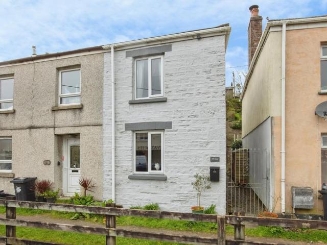 2 bedroom semi detached house for sale
