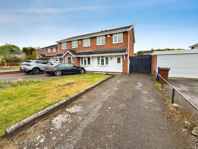 2 bedroom semi detached house for sale