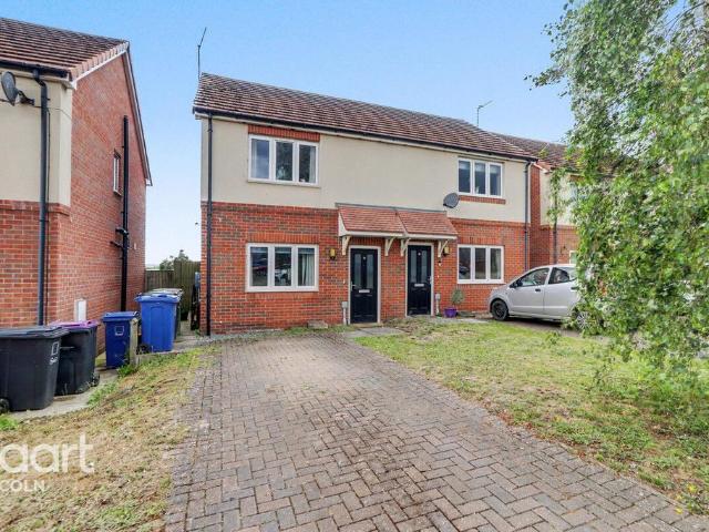 2 bedroom semi detached house for sale