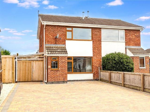 2 bedroom semi detached house for sale
