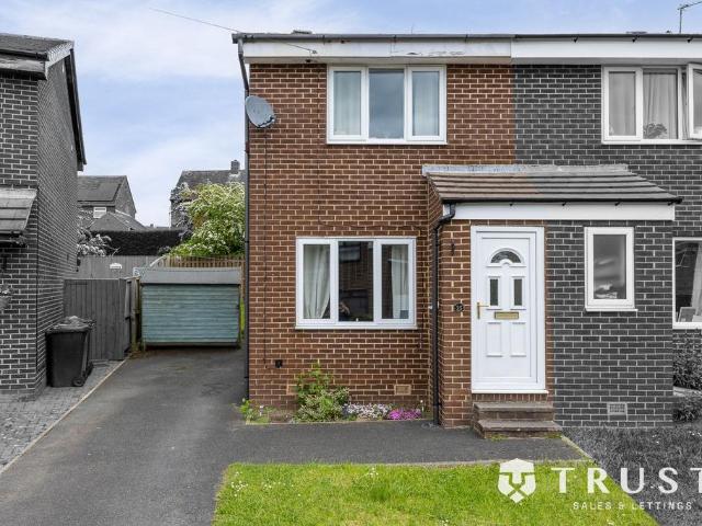 2 bedroom semi detached house for sale