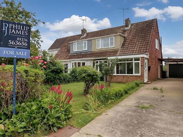 2 bedroom semi detached house for sale