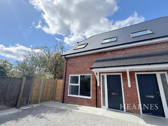 2 bedroom semi detached house for sale