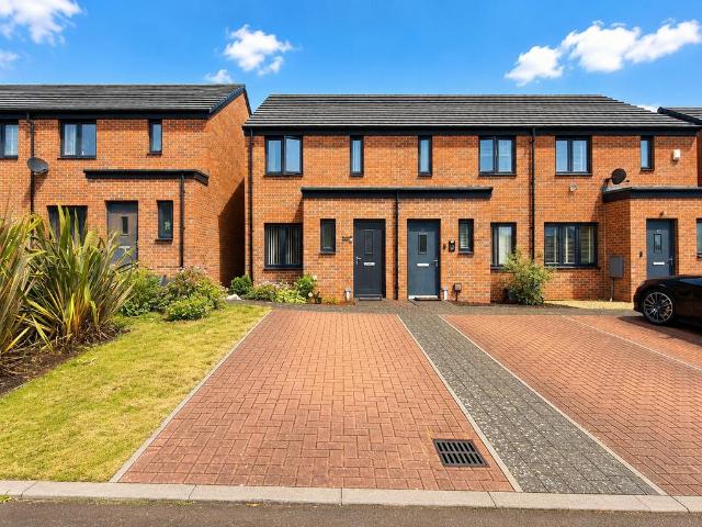2 bedroom semi detached house for sale