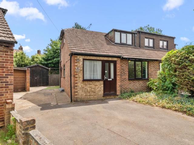 2 bedroom semi detached house for sale