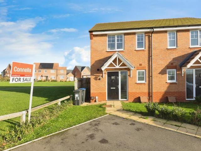 2 bedroom semi detached house for sale
