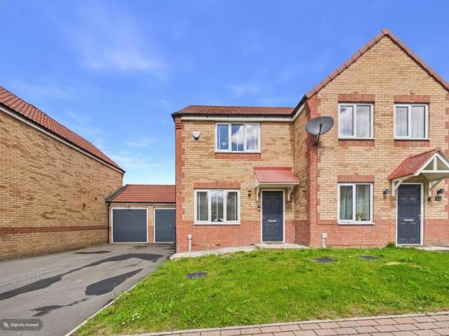 2 bedroom semi detached house for sale