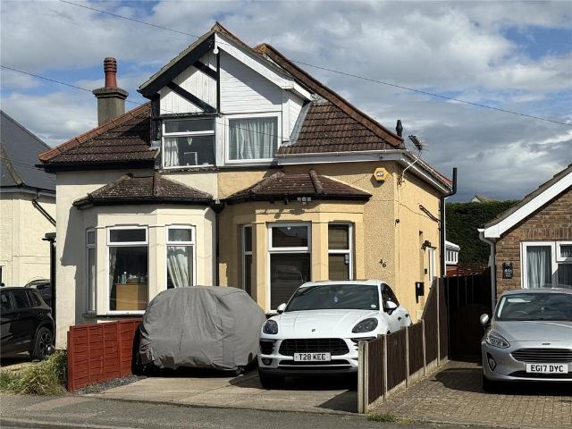 2 bedroom semi detached house for sale