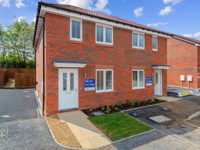 2 bedroom semi detached house for sale