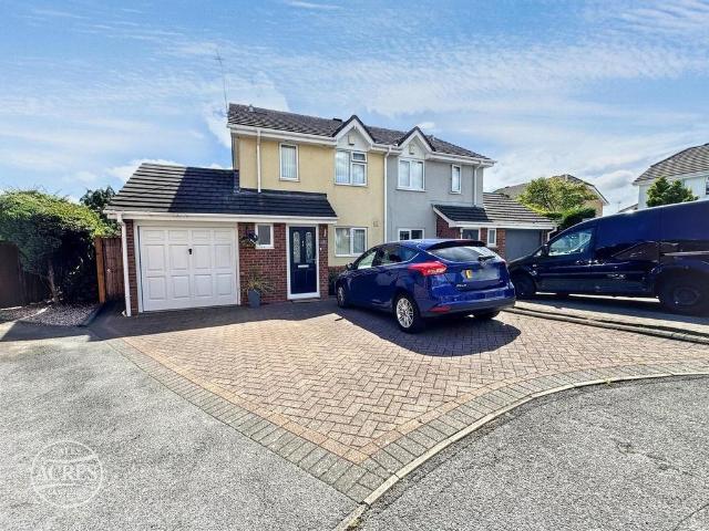 2 bedroom semi detached house for sale
