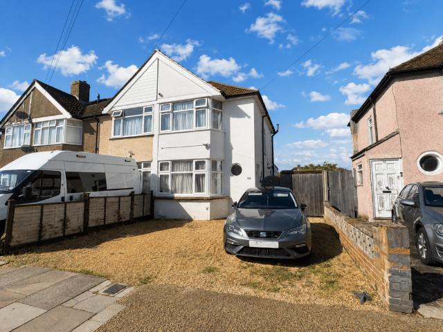 2 bedroom semi detached house for sale