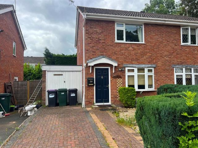 2 bedroom semi detached house for sale