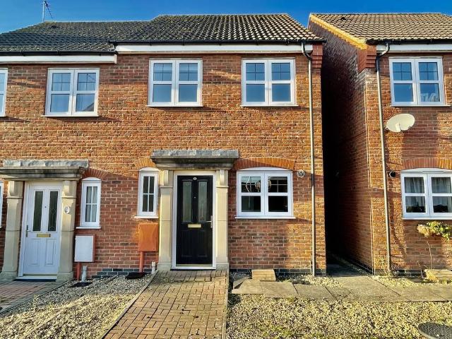 2 bedroom semi detached house for sale