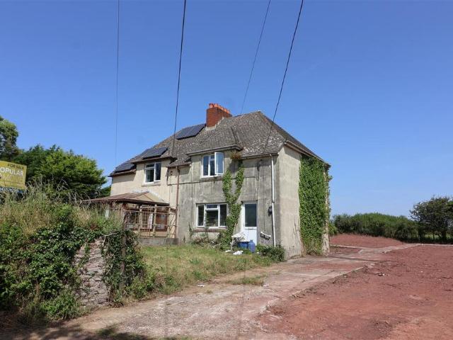 2 bedroom semi detached house for sale