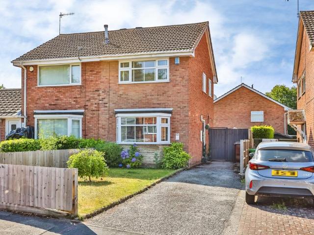2 bedroom semi detached house for sale
