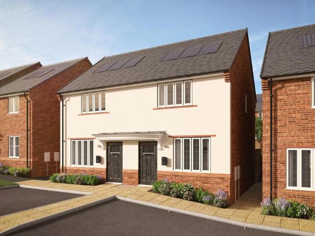2 bedroom semi detached house for sale