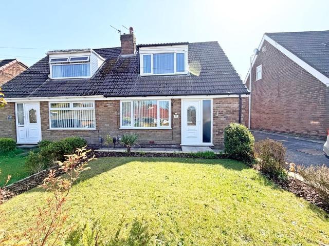 2 bedroom semi detached house for sale
