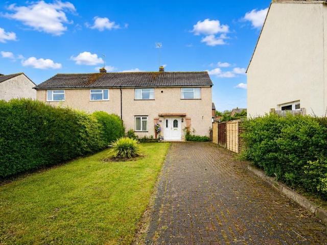 2 bedroom semi detached house for sale