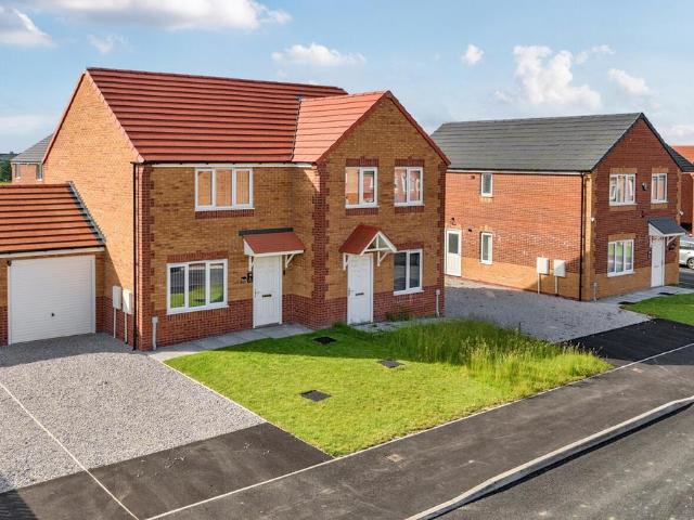 2 bedroom semi detached house for sale