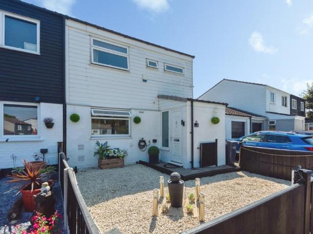 2 bedroom semi detached house for sale