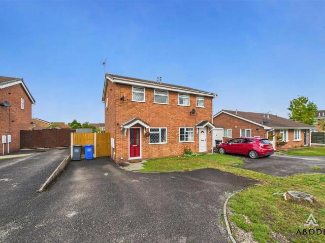 2 bedroom semi detached house for sale