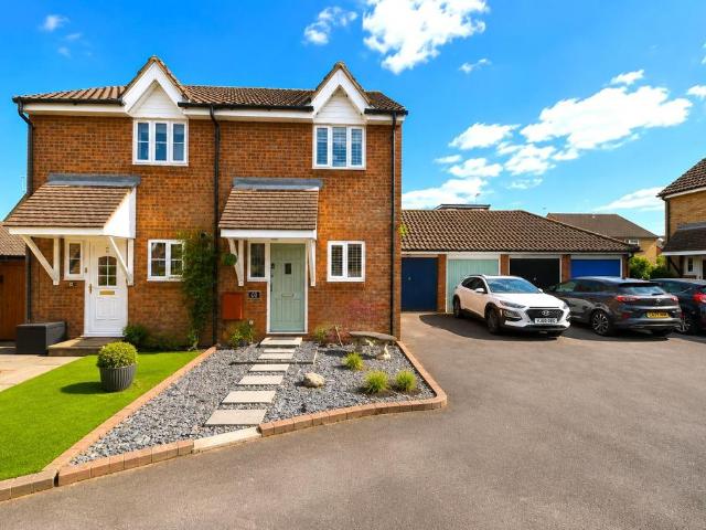 2 bedroom semi detached house for sale