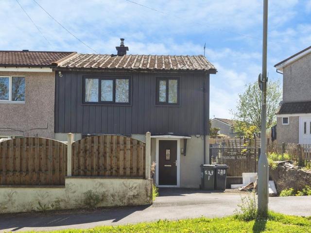 2 bedroom semi detached house for sale