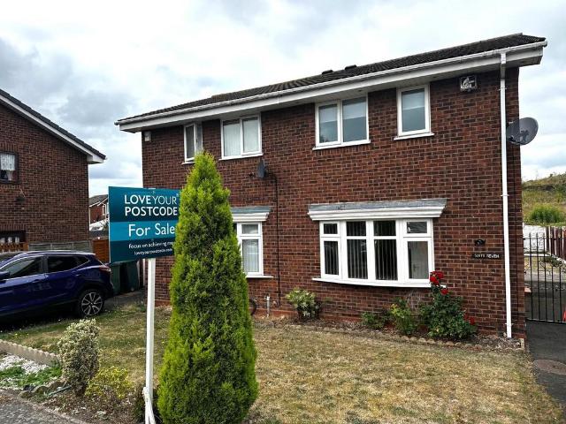 2 bedroom semi detached house for sale