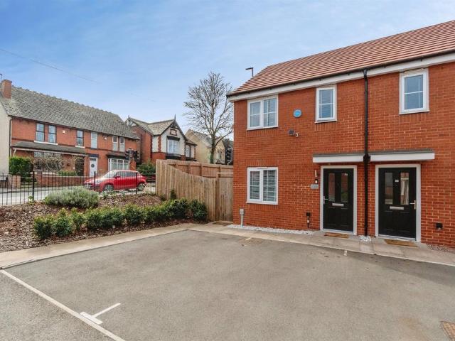 2 bedroom semi detached house for sale