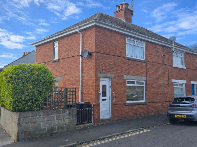 2 bedroom semi detached house for sale