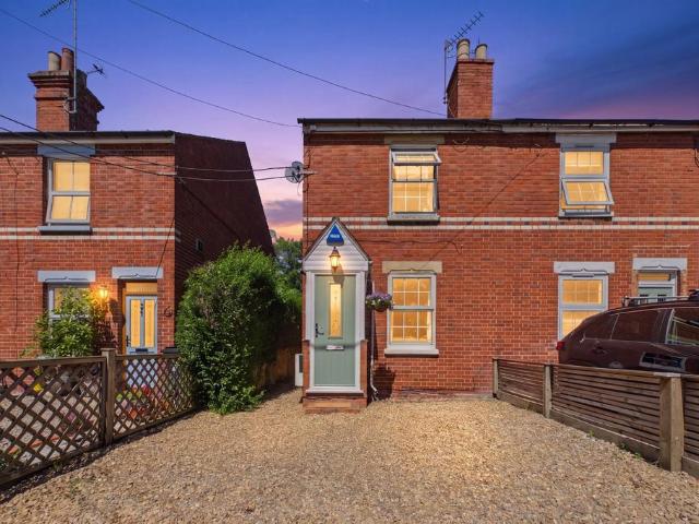 2 bedroom semi detached house for sale