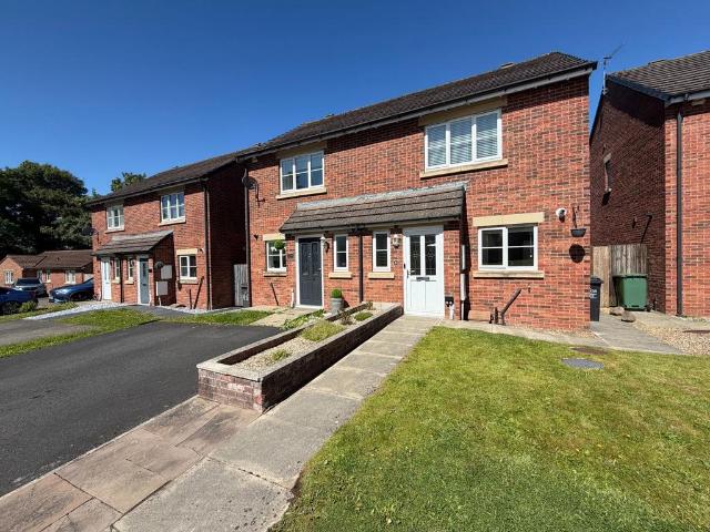 2 bedroom semi detached house for sale