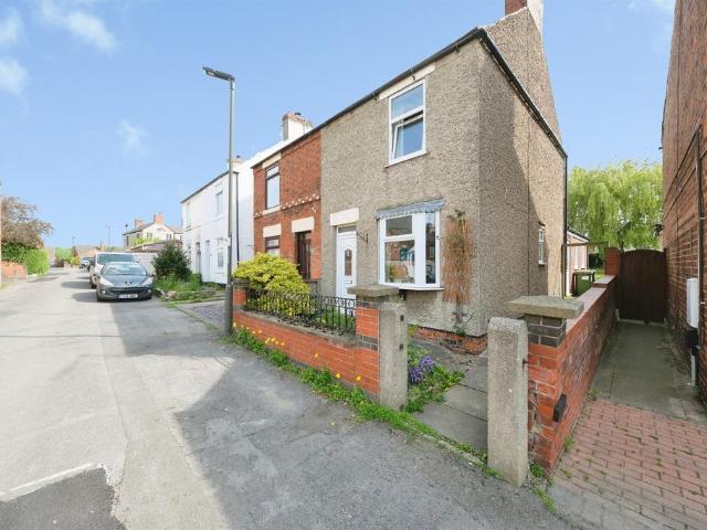 2 bedroom semi detached house for sale