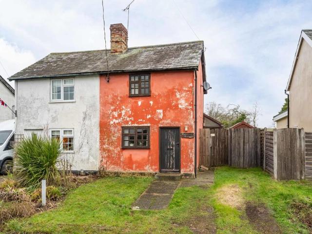 2 bedroom semi detached house for sale