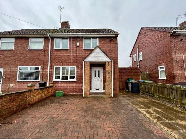 2 bedroom semi detached house for sale