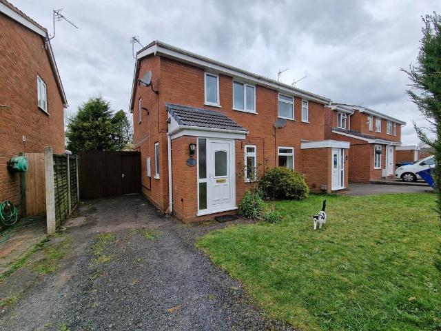 2 bedroom semi detached house for sale