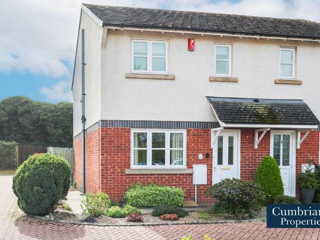 2 bedroom semi detached house for sale