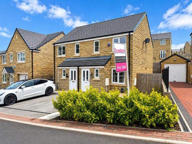 2 bedroom semi detached house for sale