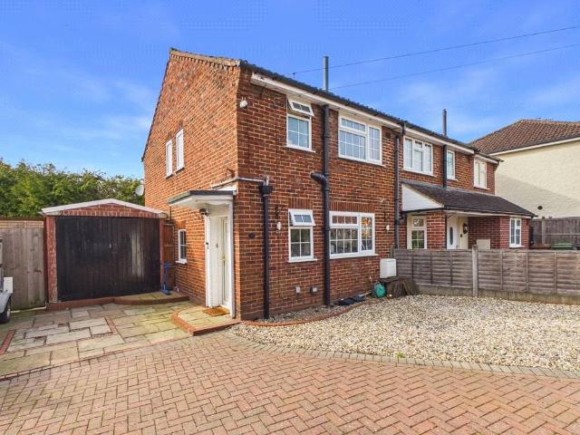 2 bedroom semi detached house for sale