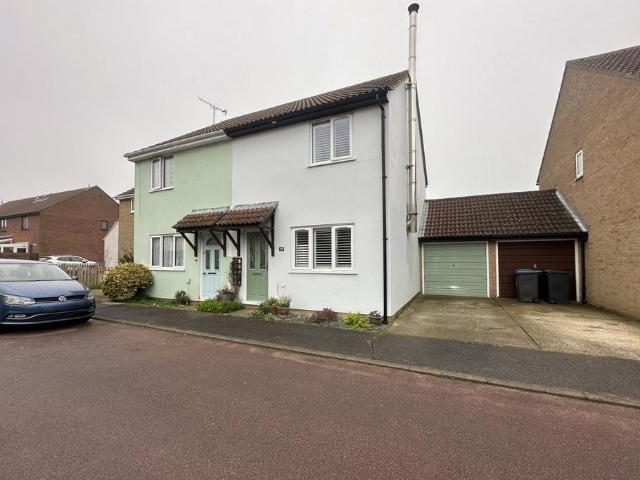 2 bedroom semi detached house for sale