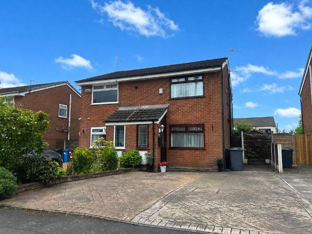 2 bedroom semi detached house for sale