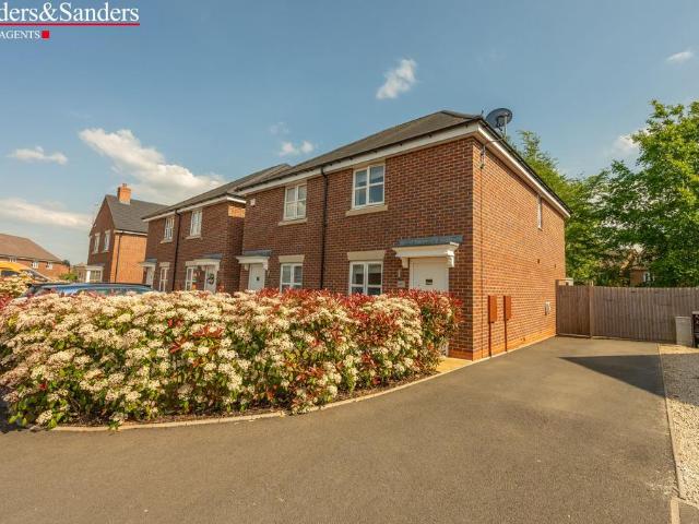 2 bedroom semi detached house for sale