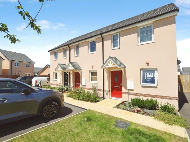 2 bedroom semi detached house for sale
