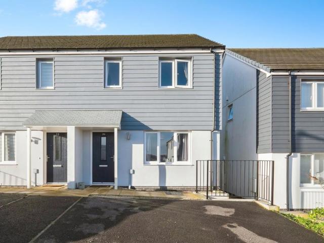 2 bedroom semi detached house for sale