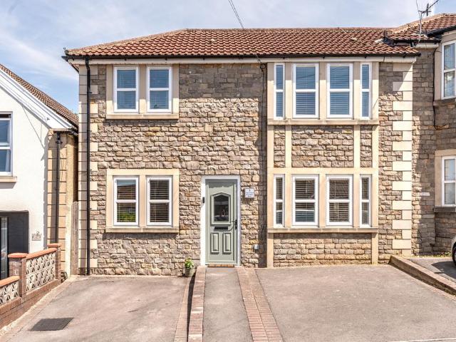 2 bedroom semi detached house for sale