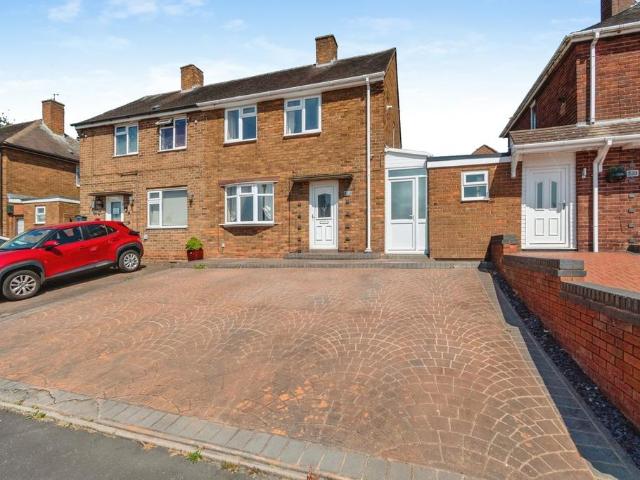 2 bedroom semi detached house for sale